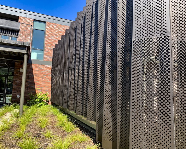 How does salt spray affect finished aluminum? 6 considerations for ...